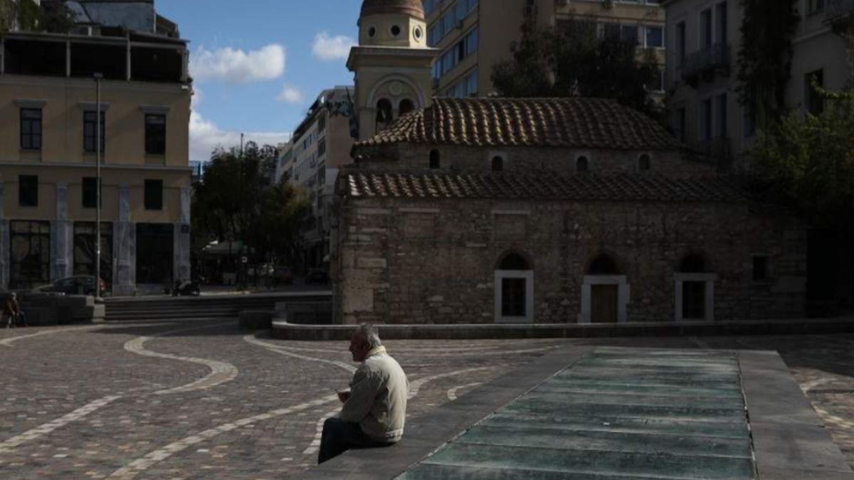 Ολοταχώς για παράταση μιας εβδομάδας του lockdown στην Αττική, τι θα ...