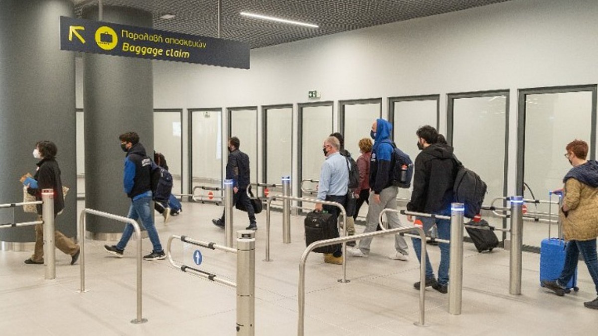 Ψηφιακό πιστοποιητικό: Σε εφαρμογή από σήμερα στην Ελλάδα - Πώς θα ...