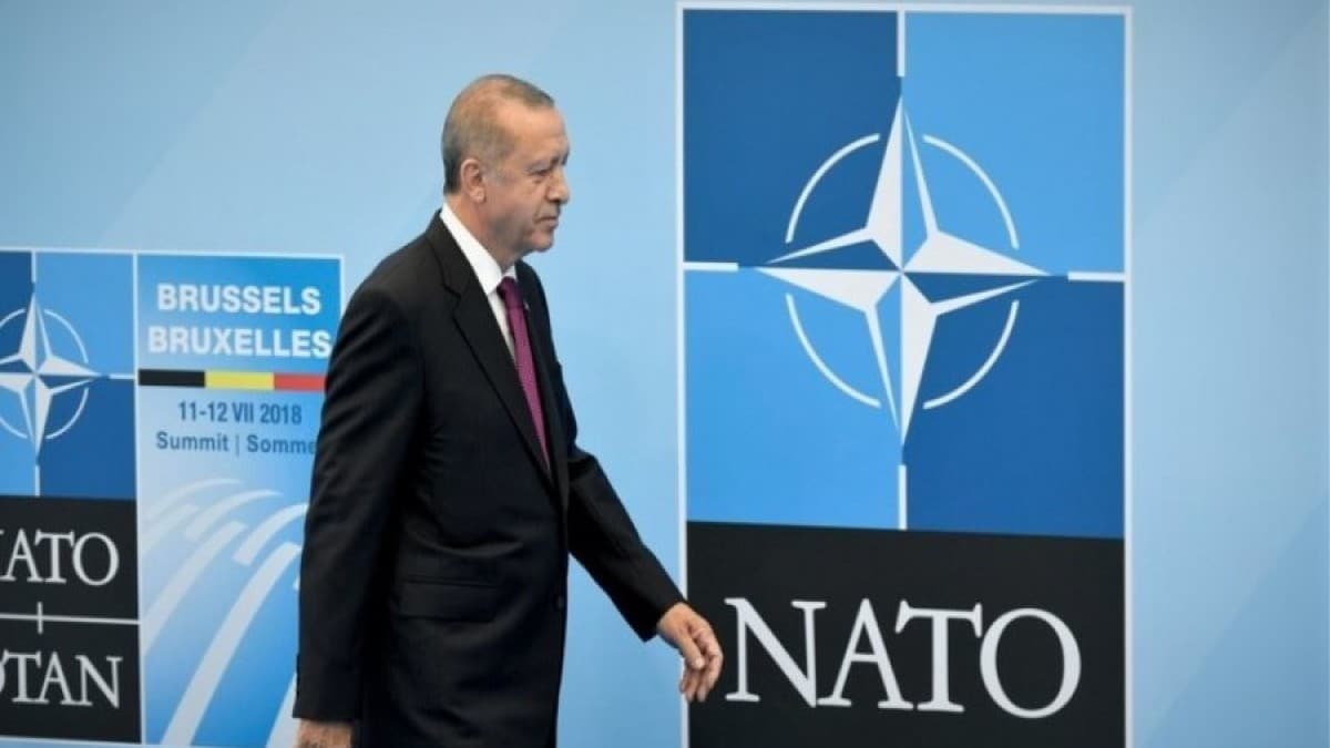 Ελληνοτουρκικά: Συνεχίζει το παραλήρημα ο Ερντογάν - «Η Ελλάδα δεν έχει ...