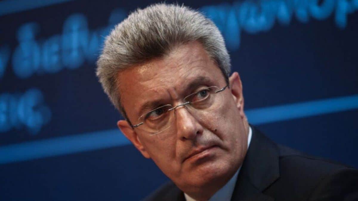 Σαμπάνιες για τον Νίκο Χατζηνικολάου - Έσκασαν τα ευχάριστα για τον ...