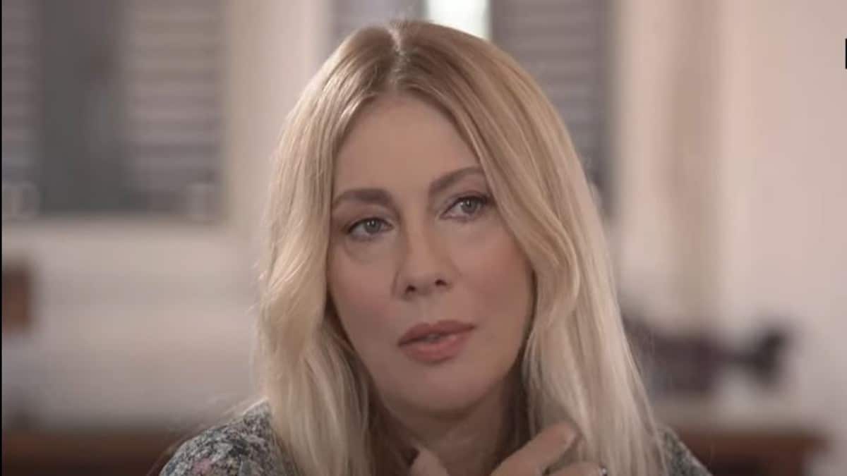 «Στεγνή» παραδοχή από τη Σμαράγδα Καρύδη: «Έχω δει να κάνουν τέρατα ...