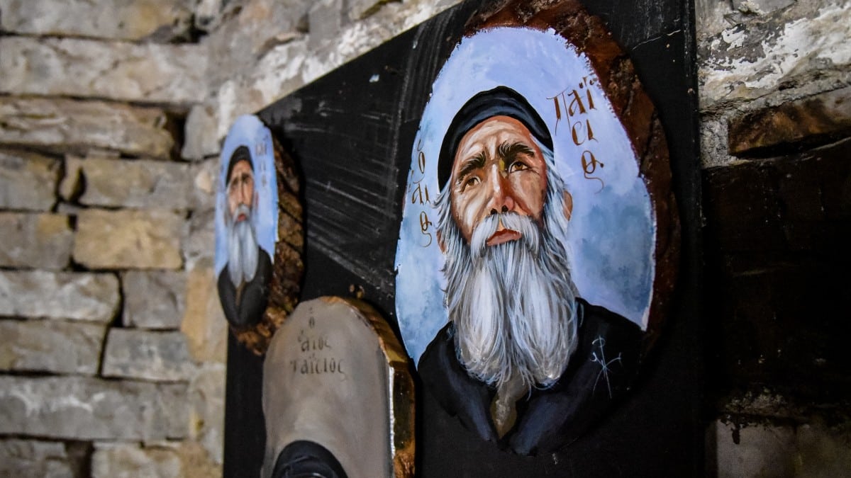 «Ασήκωτη» προφητεία του Αγίου Παϊσίου τα δεινά της Ελλάδας: «Για ...