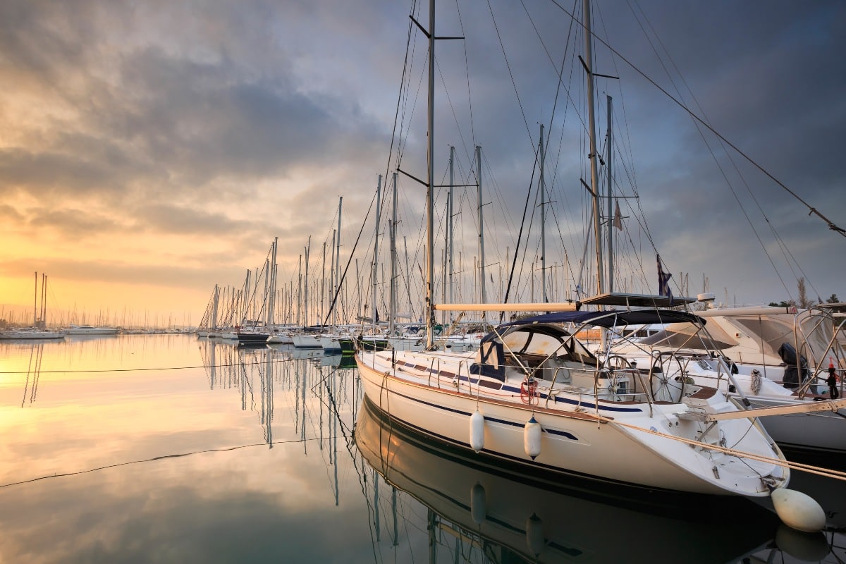 Marine Tourism: Discover the dreamy coastline of Attica and the islands ...