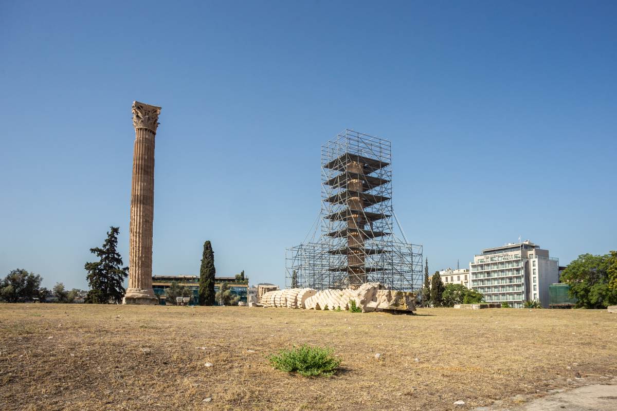 Στύλοι Ολυμπίου Διός: Η ιστορία και η σπουδαιότητα ενός από τα πιο ...