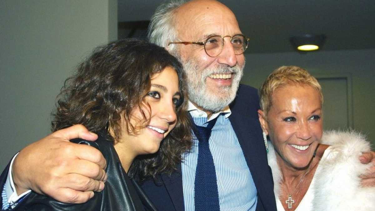 Κατάθεση ψυχής από Μαρία Ελένη Λυκουρέζου: «Ο πατέρας μου απιστούσε ...