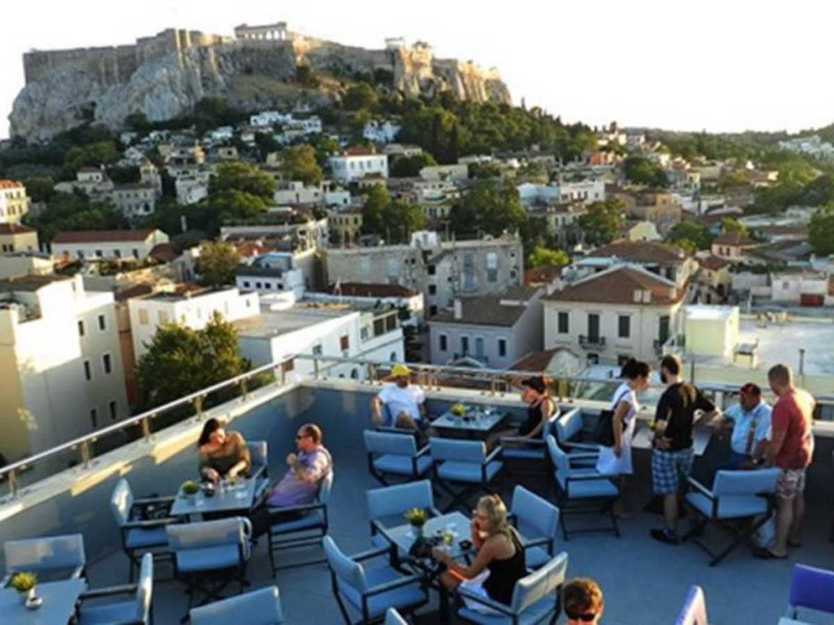 4+1: Οι καλύτερες ταράτσες με θέα την Ακρόπολη για όλα τα γούστα ...
