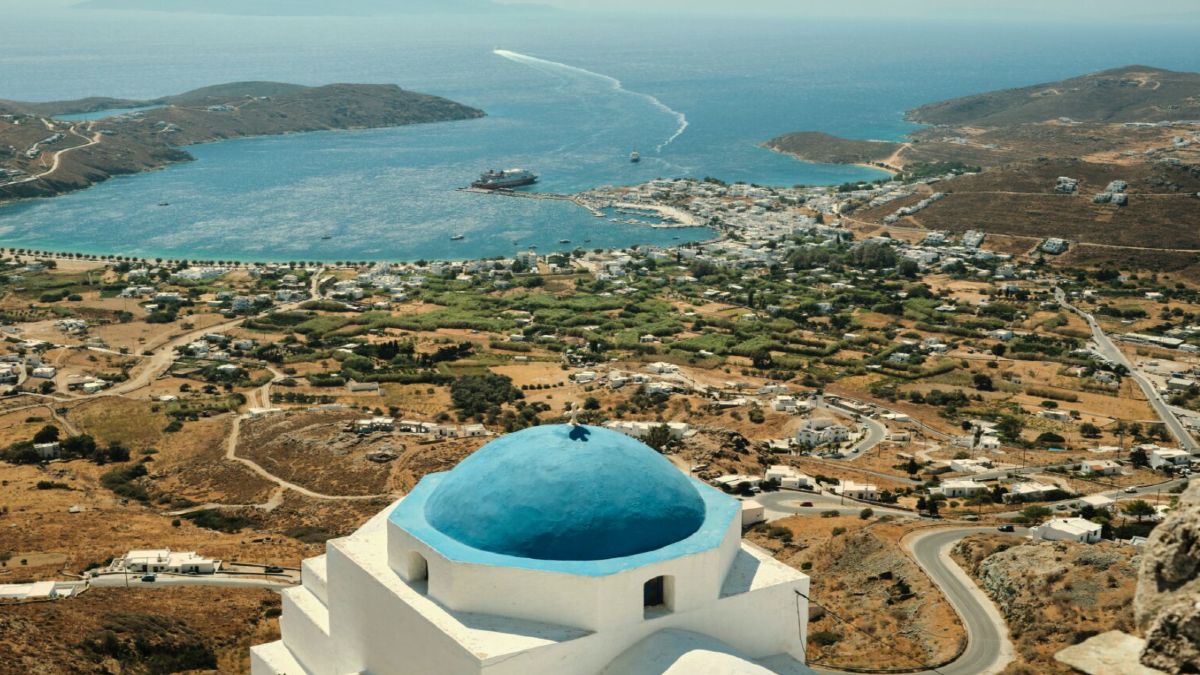 Το στολίδι των Κυκλάδων: Άγρια ομορφιά με πανέμορφες παραλίες και ...