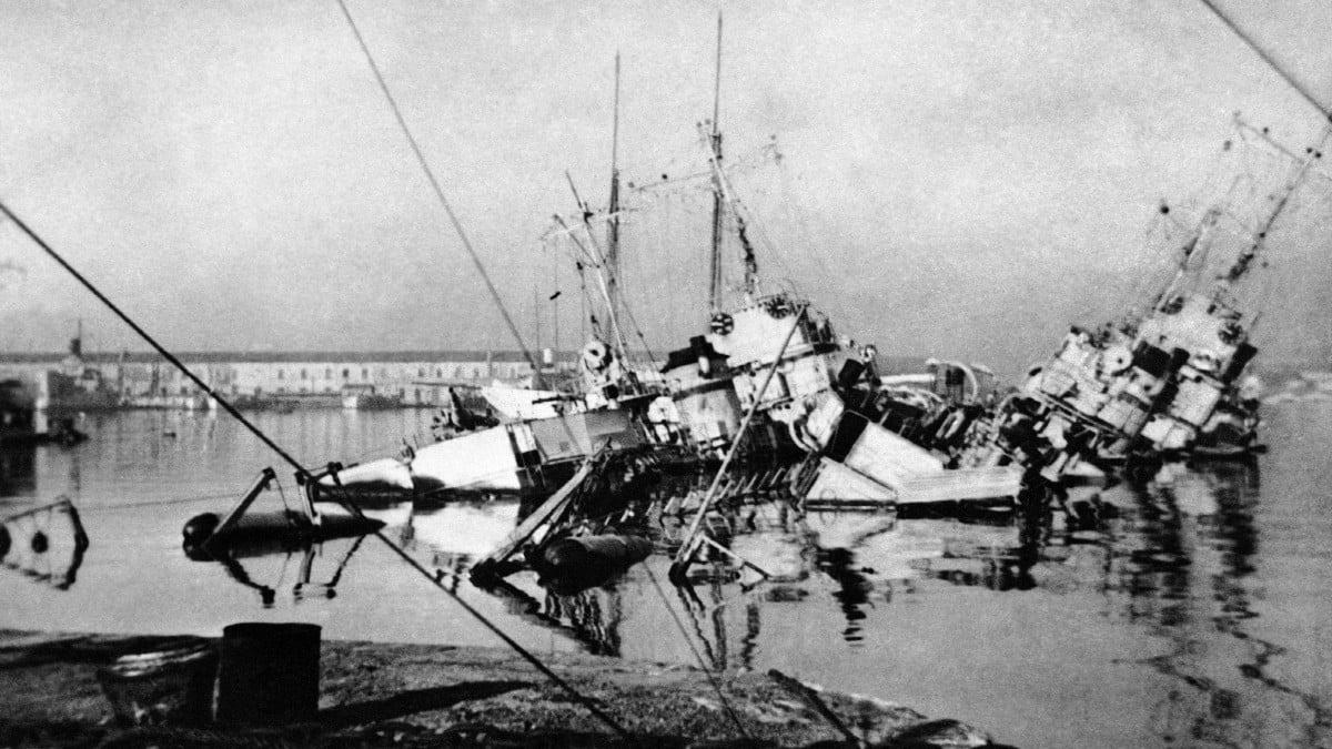 Σαν σήμερα 27 Νοεμβρίου 1942: Οι Γάλλοι θυσιάζουν 75 πλοία τους για να ...