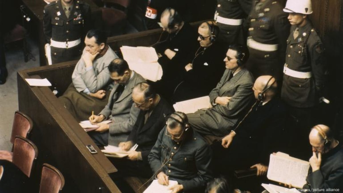 Σαν σήμερα, 20 Νοεμβρίου 1945: Στο ειδώλιο οι Ναζί - Ξεκινάει η ...