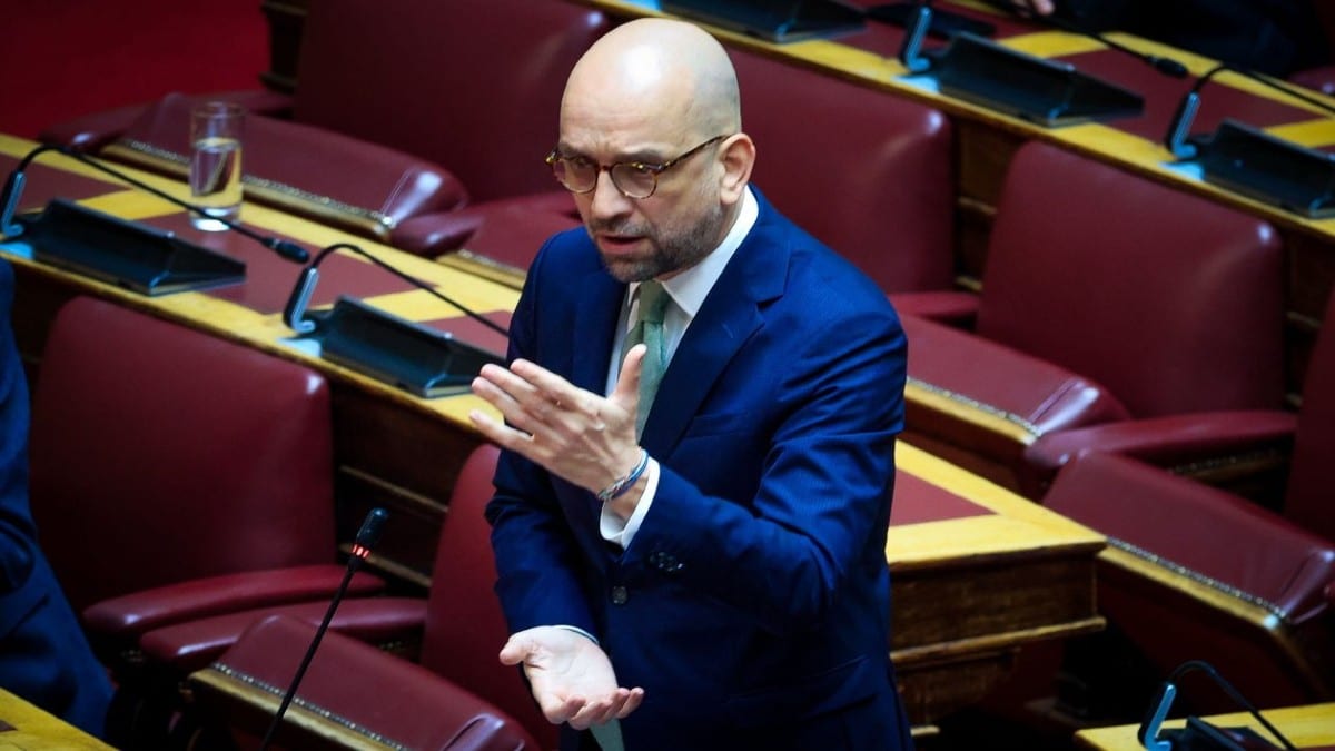Στο νοσοκομείο εκτάκτως ο βουλευτής του ΣΥΡΙΖΑ, Κώστας Μπάρκας - Η ...