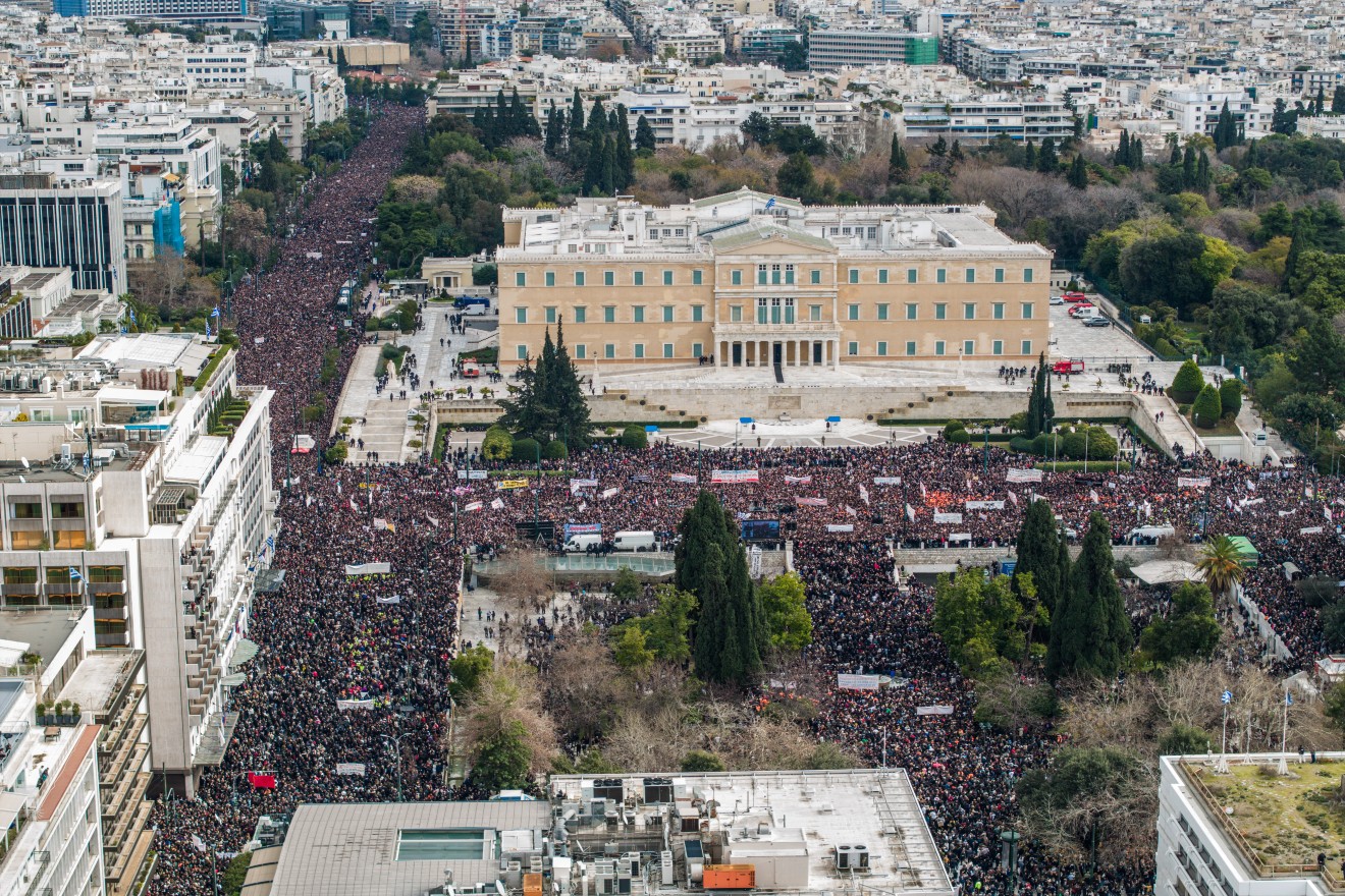 Η 28η Φεβρουαρίου 2025 έμεινε στην ιστορία: Οργή, αλληλεγγύη και βίαια ...