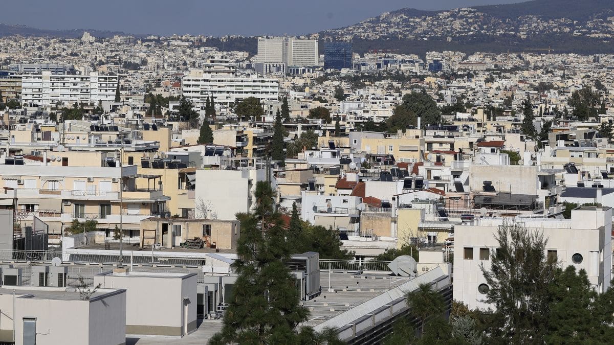 ΕΝΦΙΑ... με δόσεις: Ποιοι έχουν δικαίωμα σε έκπτωση και ποιοι θα πάρουν ...