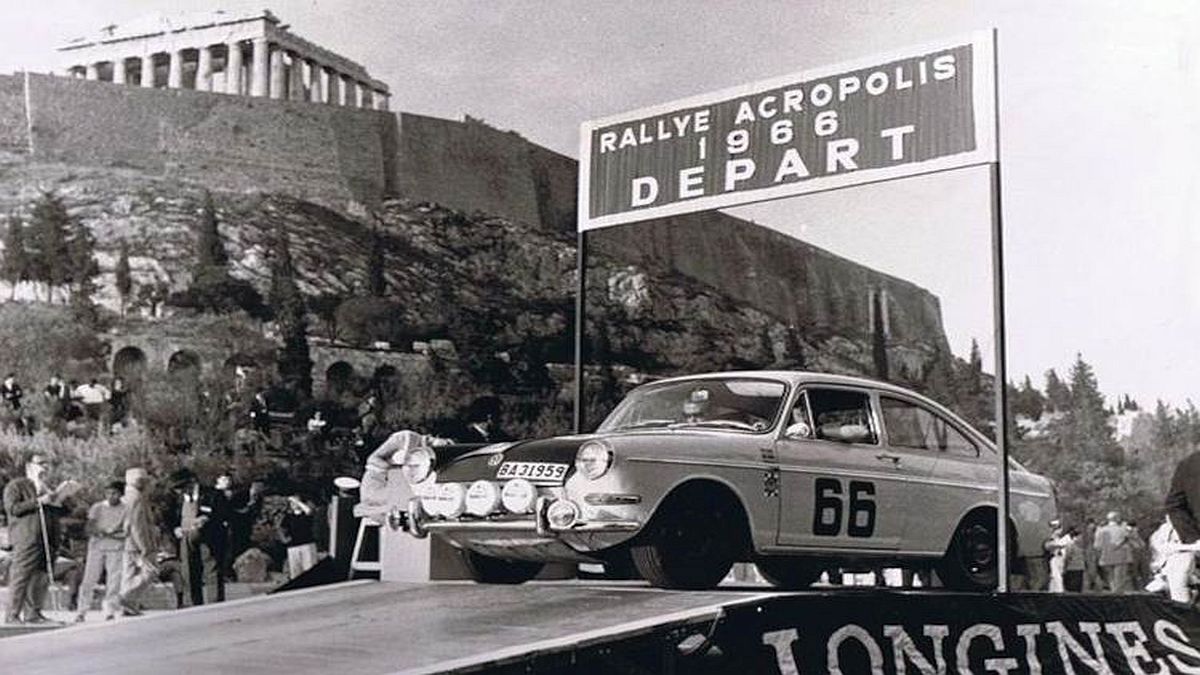 Σαν σήμερα, 29 Μαΐου 1953: Εκκίνηση του πρώτου Ράλι Ακρόπολις με φόντο ...