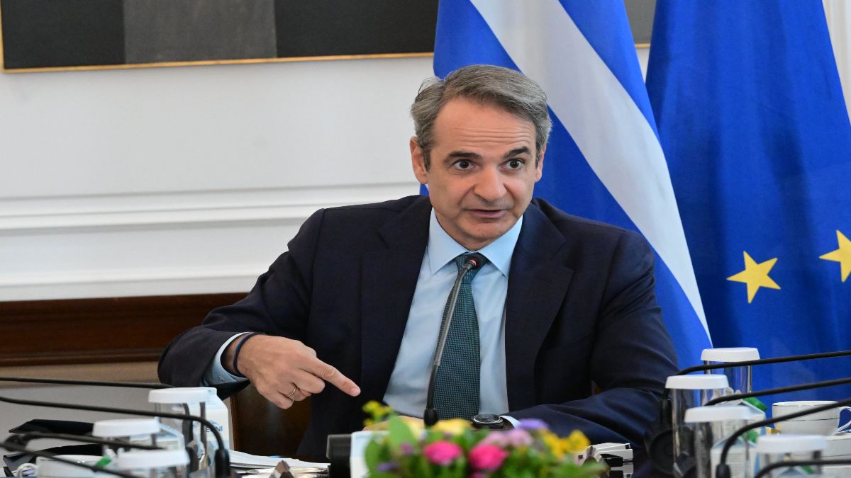«Ο,τι δεν λύνεται, κόβεται»: Ξεκάθαρος ο Μητσοτάκης για την ακρίβεια ...