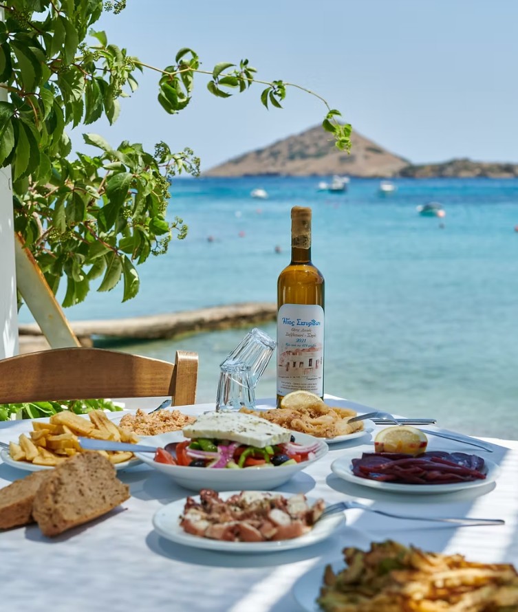 Πόρτο Ράφτη: 50 στέκια για φαγητό, ποτό, καφέ και παγωτό | Athens Magazine