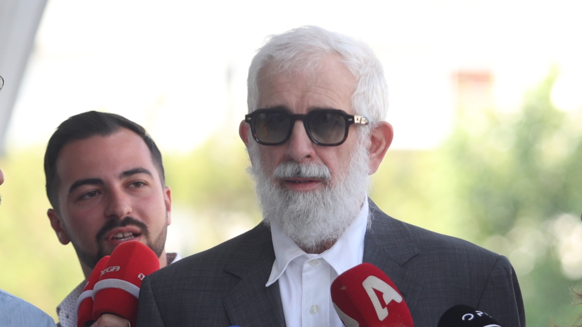 Δίκη Φιλιππίδη: Ξεκίνησε η απολογία του ηθοποιού - «Είμαι ό,τι έχει ...