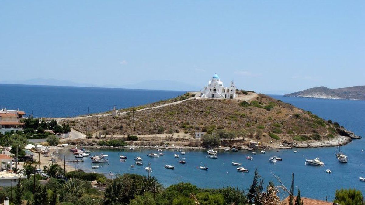 Γιατί οι εκκλησίες του Προφήτη Ηλία δεσπόζουν στις κορυφές των βουνών ...