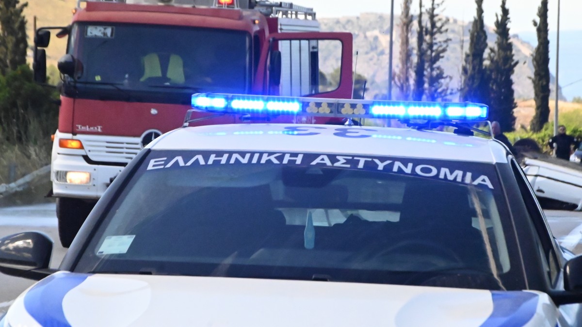 Σοκ στο Ίλιον: 20χρονος περιέλουσε με αντισηπτικό 16χρονο και του έβαλε ...
