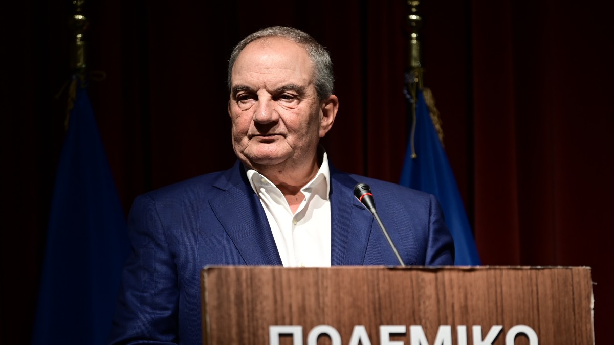 «Σπάει» οριστικά τη σιωπή του ο Κώστας Καραμανλής: Το μεγάλο «βήμα» του ...