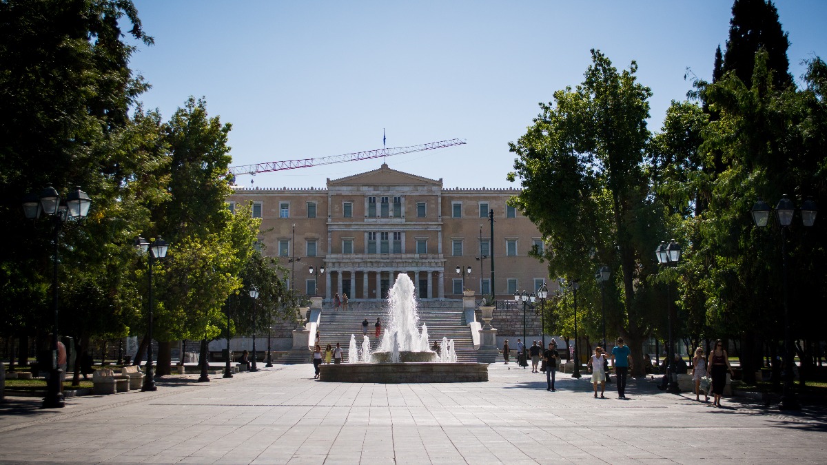 Γιατί εδώ και βδομάδες είναι κλειστό το ιστορικό σιντριβάνι της ...