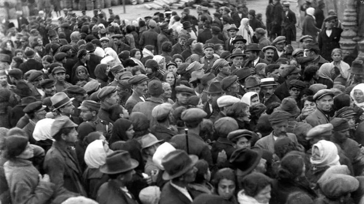 Σαν σήμερα, 11 Σεπτεμβρίου 1922: Η «Επανάσταση» των προσφύγων – Όταν το ...