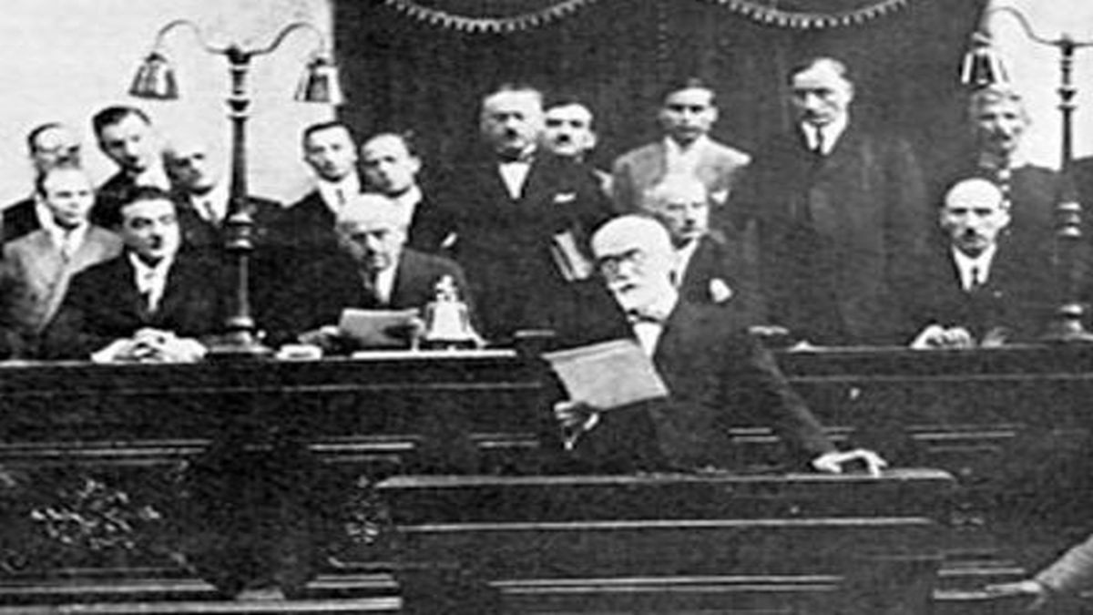 Σαν σήμερα, 18 Σεπτεμβρίου 1931: Καθορίζεται στα 10 ναυτικά μίλια ο ...