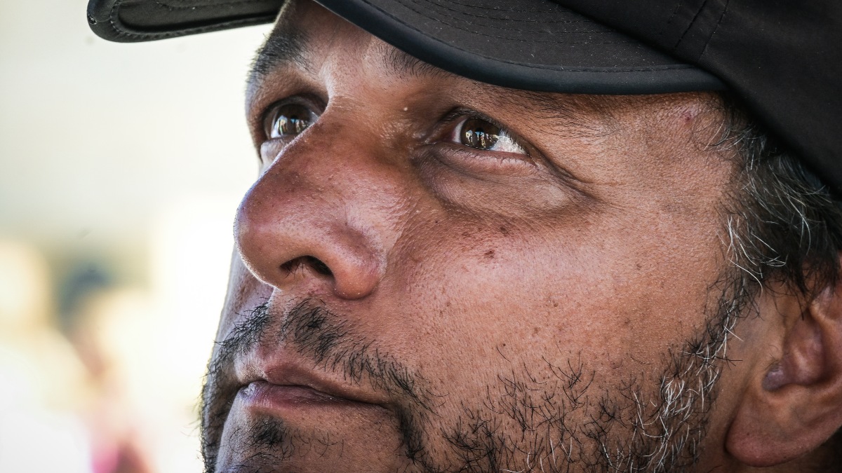 Τέμπη: Δεκτό το αίτημα του Πάνου Ρούτσι για εκταφή της σορού του γιου ...