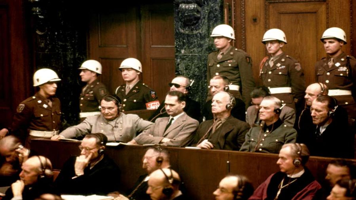 Σαν σήμερα, 16 Οκτωβρίου 1946: Ημέρα δικαιοσύνης - Η εκτέλεση των 10 ...