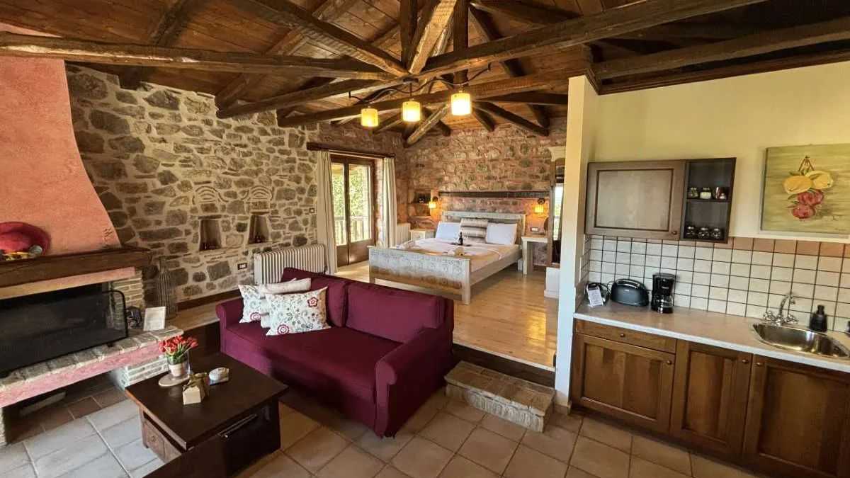 Suite Efharis Filoxenon: Η απόλυτη εμπειρία φιλοξενίας στην «Ελβετία ...