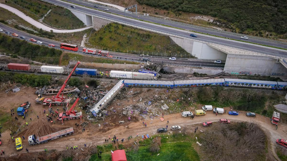 Αναβλήθηκε η πρώτη δίκη για τα Τέμπη: Η φράση που προκάλεσε την έκρηξη ...