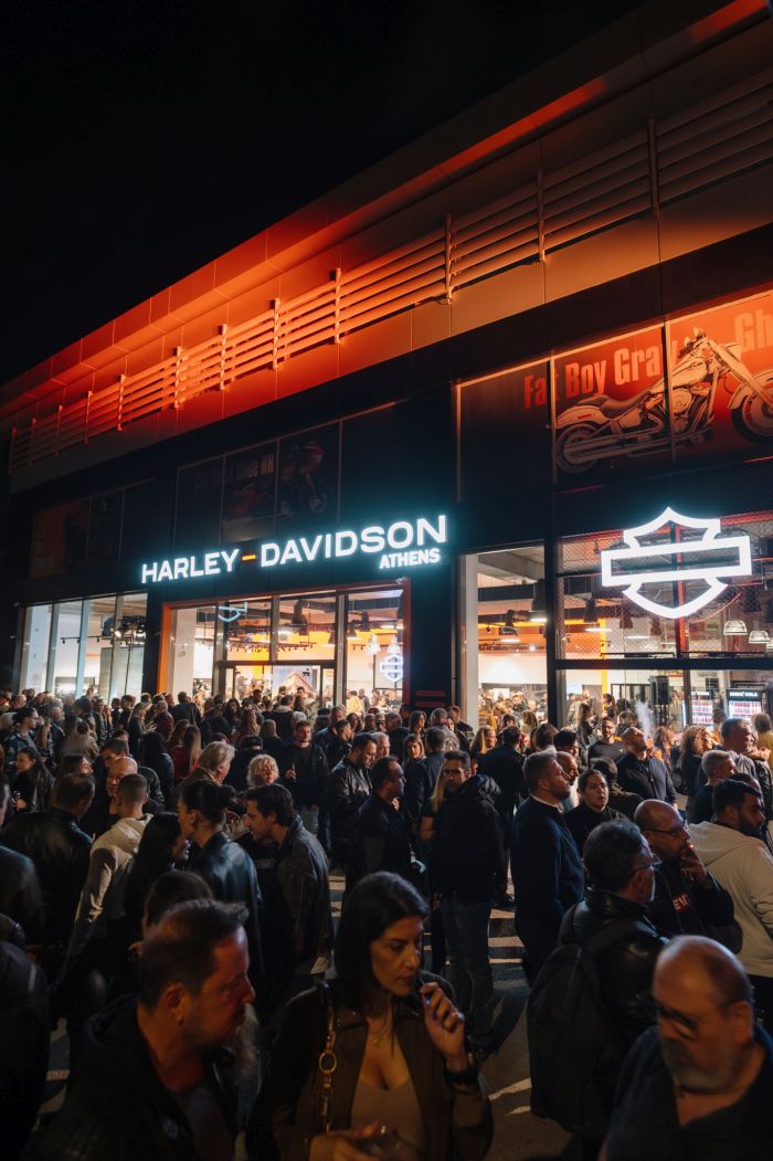 H Harley-Davidson γιόρτασε τα εγκαίνια του νέου της καταστήματος στην ...
