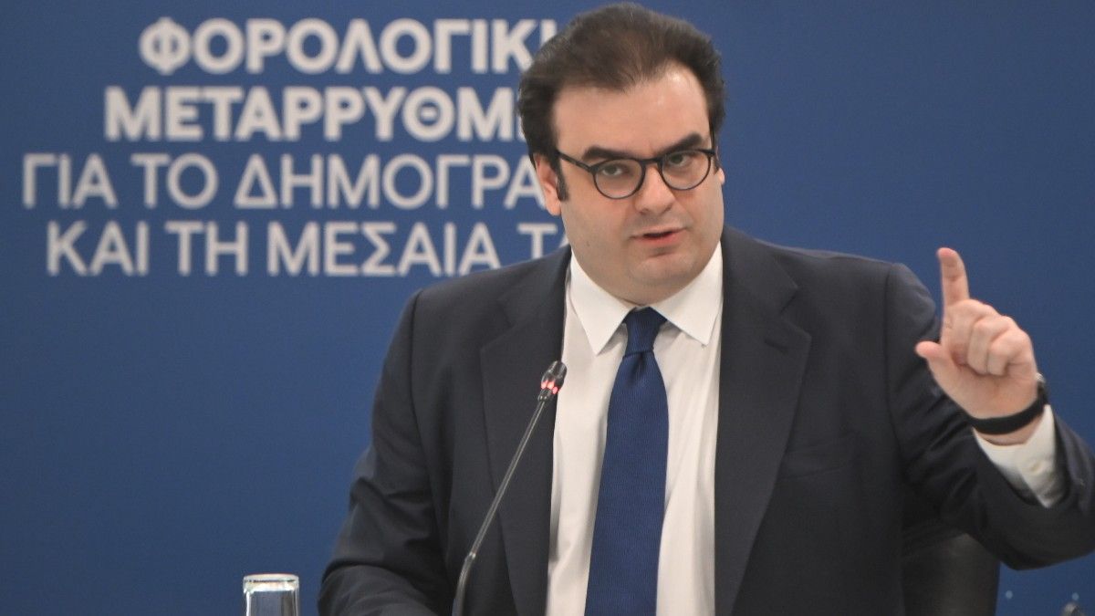 Κυριάκος Πιερρακάκης: Επιβεβλημένη η μεταρρύθμιση των ΕΛΤΑ λόγω των ...