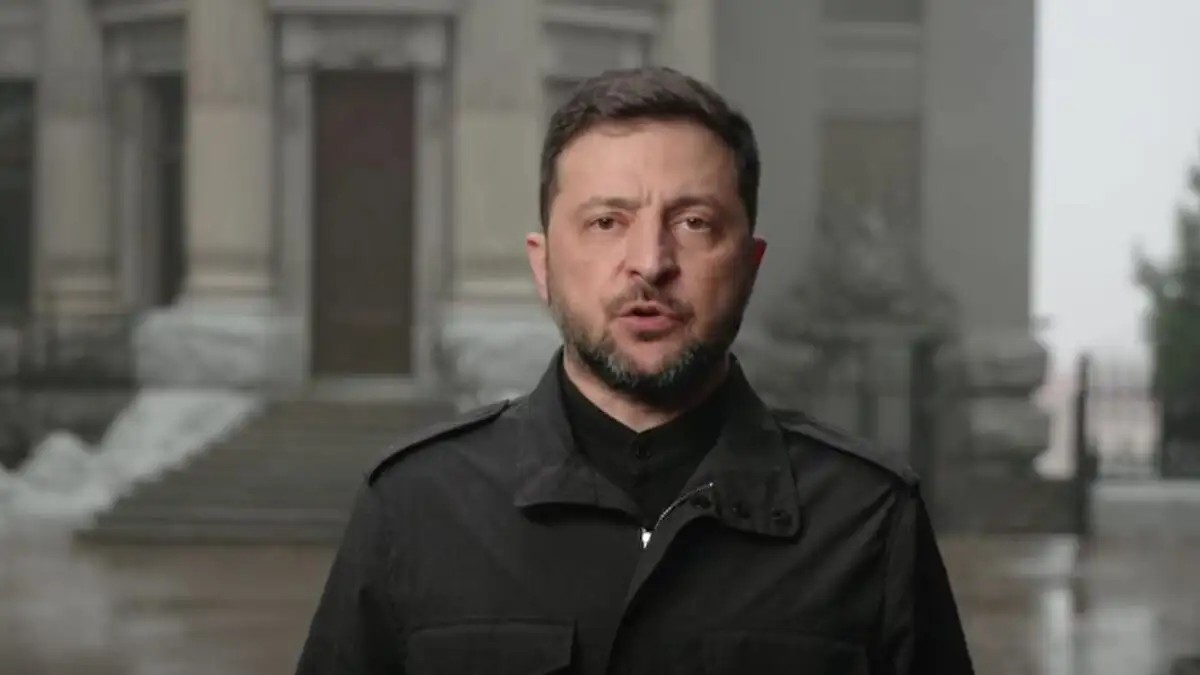 Διάγγελμα Ζελένσκι: «Βρισκόμαστε σε δίλημμα ή θα χάσουμε τον βασικό μας ...