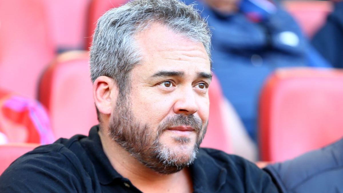 Δύσκολες ώρες για τον Πυγμαλίωνα Δαδακαρίδη: Πέθανε ο πατέρας του τρεις ...