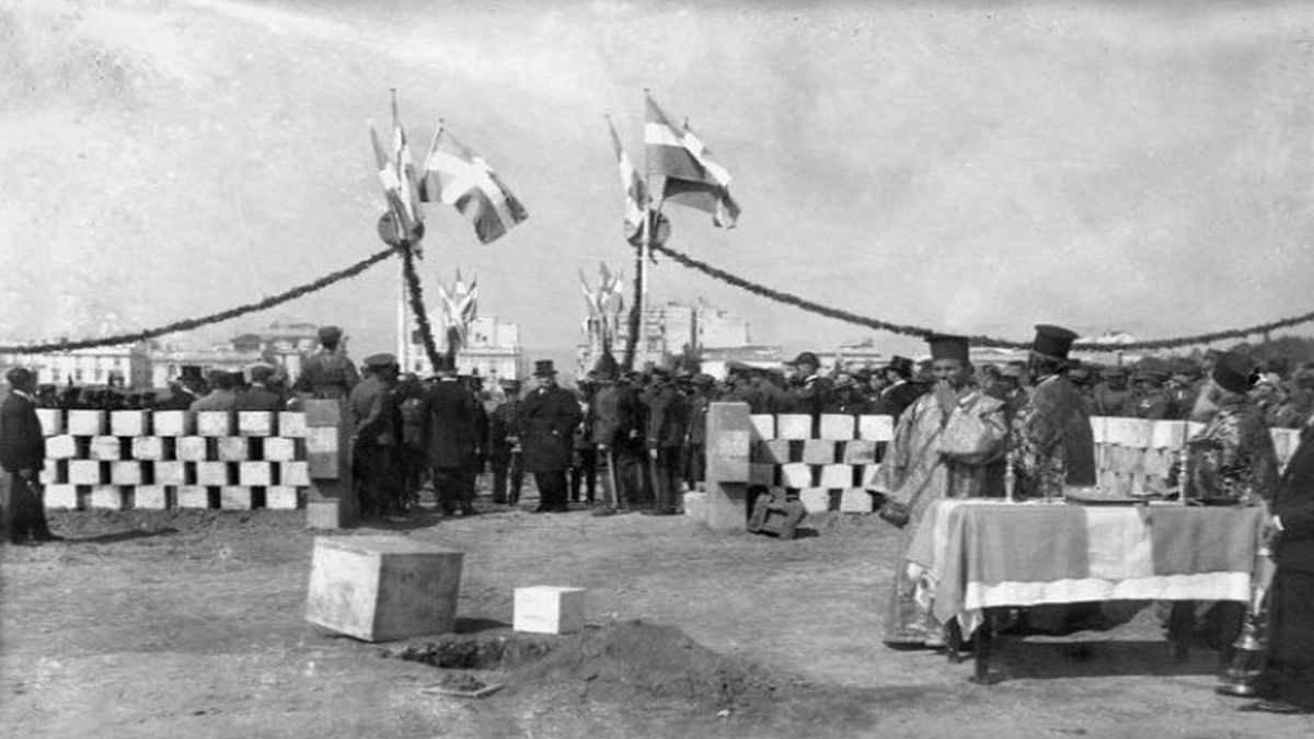Σαν σήμερα, 12 Δεκεμβρίου 1916: Η μέρα του «Αναθέματος» – Όταν ο ...