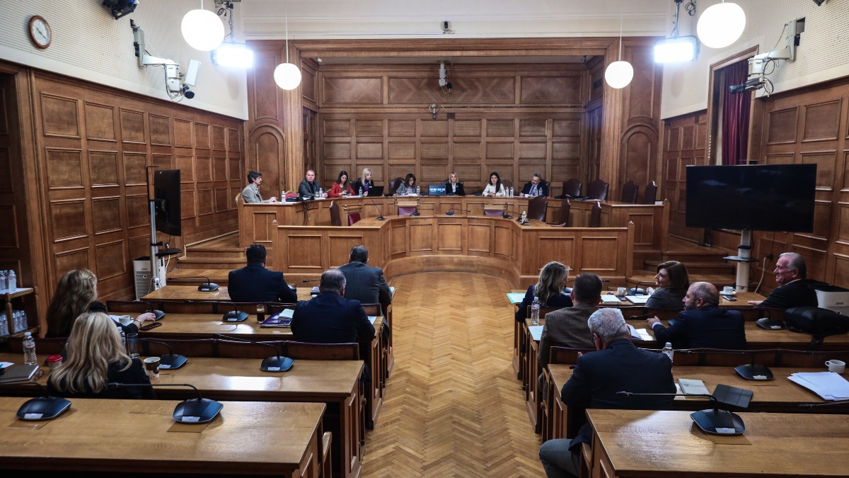 ΟΠΕΚΕΠΕ: Η Κοβέσι τινάζει στον αέρα την κυβέρνηση με τη δεύτερη ...