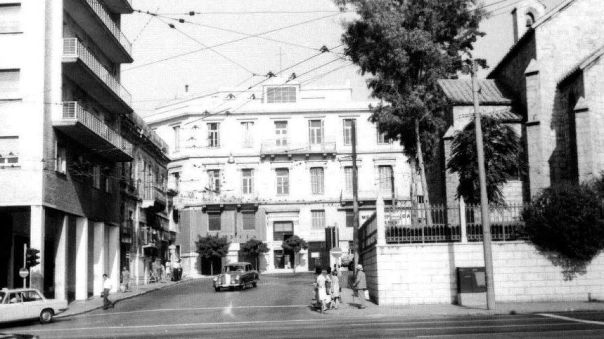 Κουίζ για την παλιά Αθήνα: Μπορείτε να βρείτε ποια είναι αυτή η ...