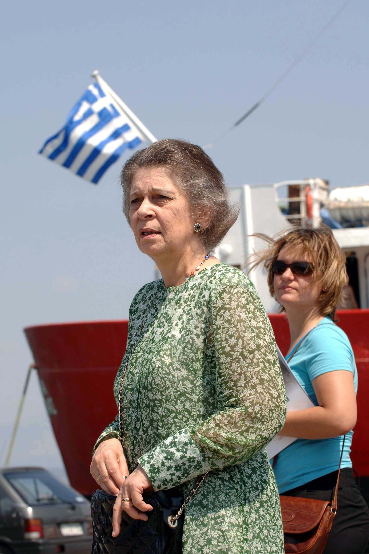 Πριγκίπισσα Ειρήνη: Θα ταφεί στο Τατόι δίπλα στους γονείς και στον ...