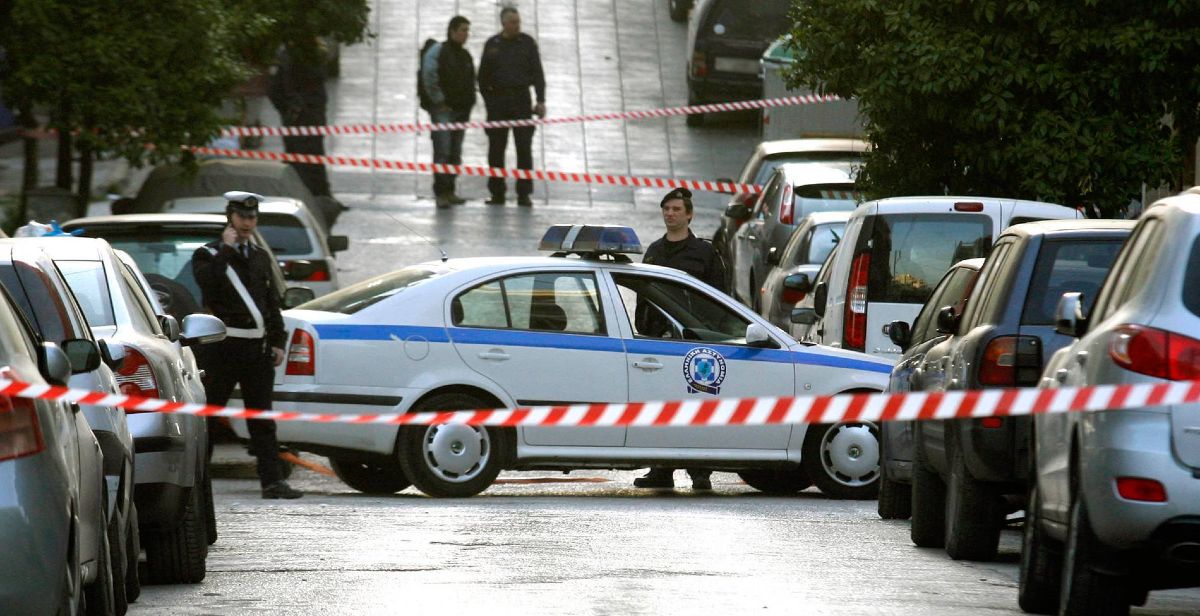Το «φιάσκο» της Ριανκούρ: Η μέρα που η 17 Νοέμβρη ξέφυγε μέσα από τα ...