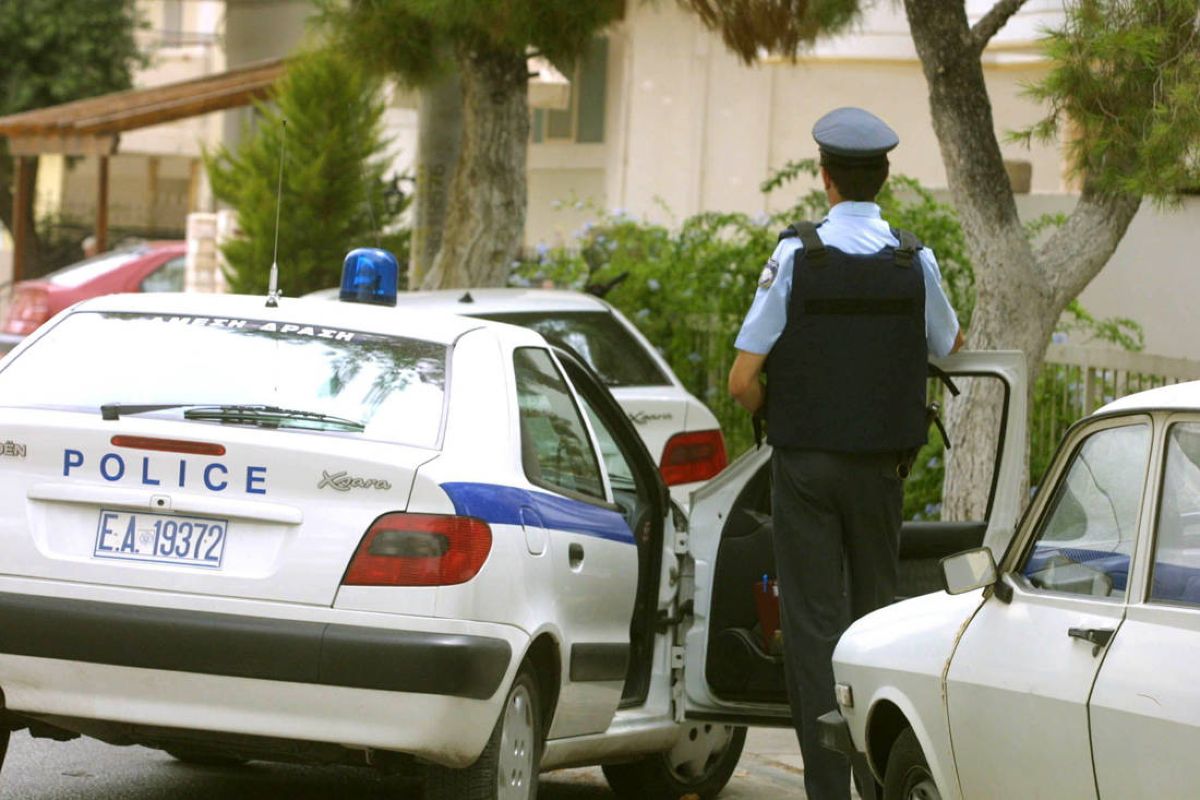 Το «φιάσκο» της Ριανκούρ: Η μέρα που η 17 Νοέμβρη ξέφυγε μέσα από τα ...