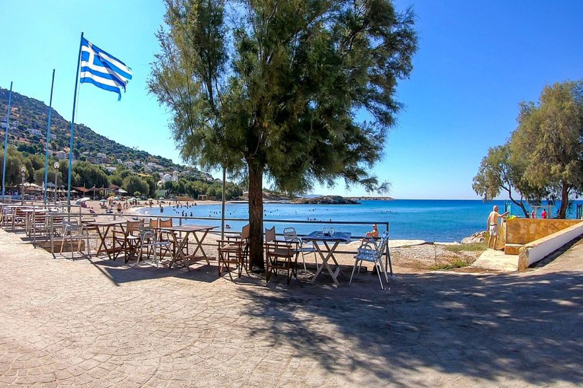 «Σαν να τρως στο κύμα»: Το γαστρονομικό «διαμάντι» που κάνει όλη την ...