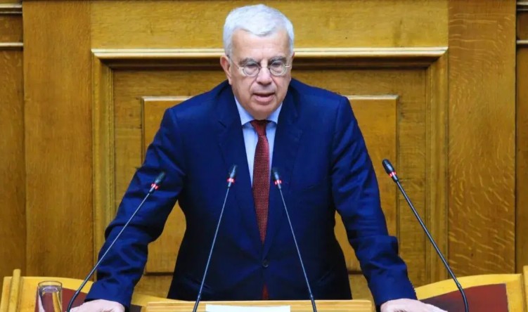 Επιθέσεις σε πανεπιστημιακούς σε Αθήνα και Θεσσαλονίκη – Στο νοσοκομείο ...