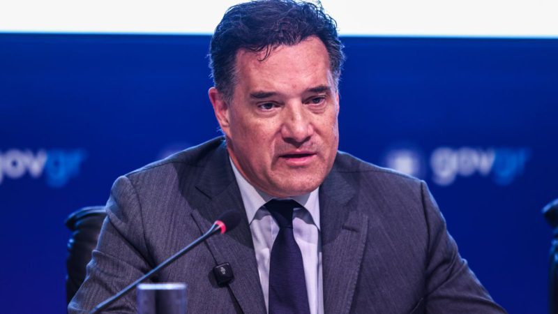 Άδωνις Γεωργιάδης: Όλη η αλήθεια για την φωτογραφία που τον δείχνει να ...